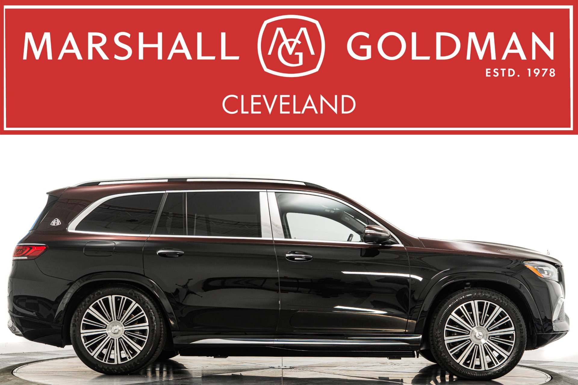 Obsidian Black Metallic/Rubelite Red Metallic Mercedes-Maybach GLS 600 ...