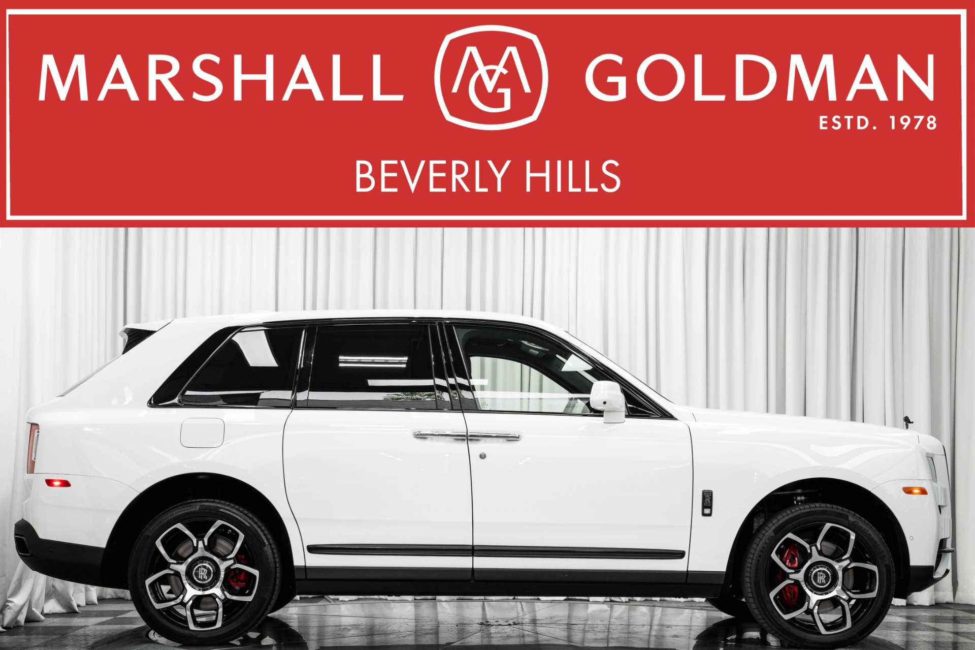 English White Rolls-Royce Cullinan -Black Badge, Two-Tone Interior ...